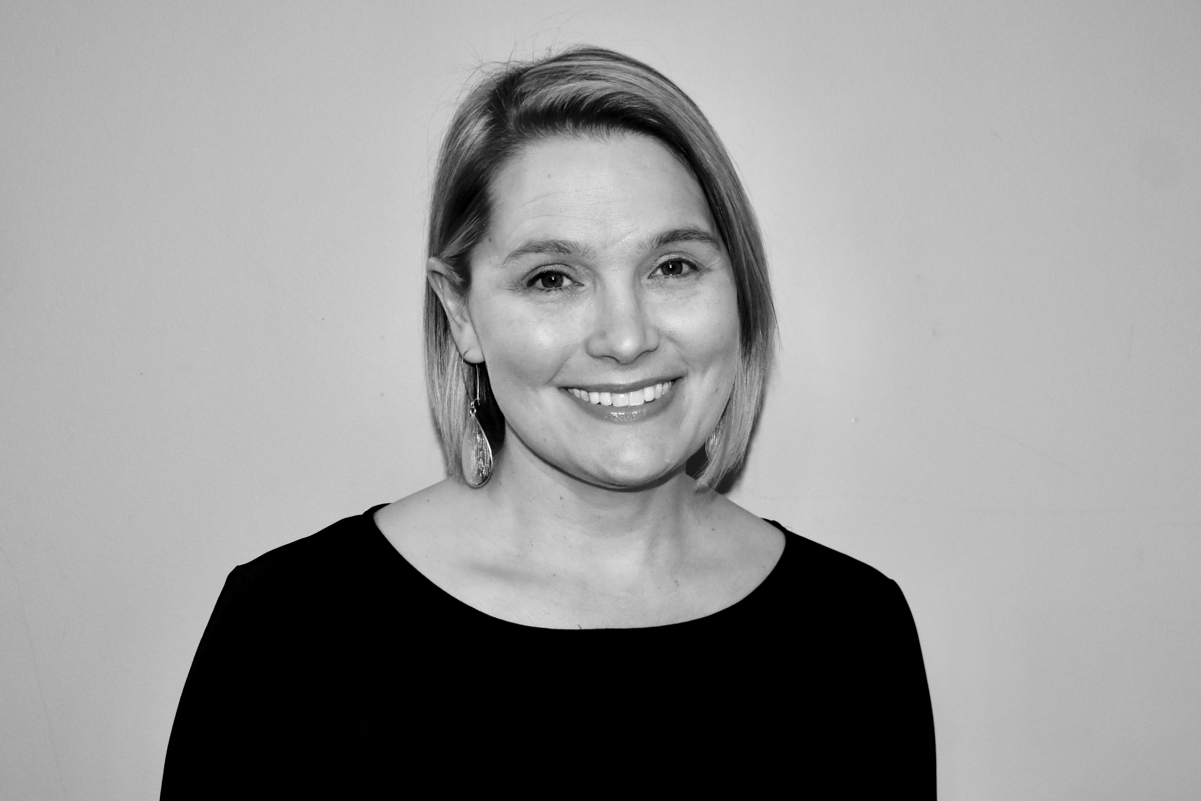 Stephanie McCarter